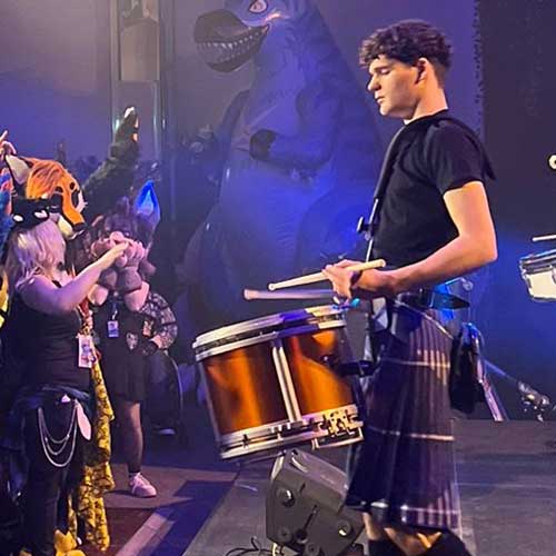 Die Lehrer der Swiss Piping & Drumming School – Swiss Piping ...
